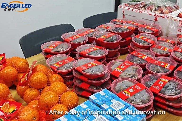 Sammelzeit: EagerLED Nachmittagstee der LED Screen Company