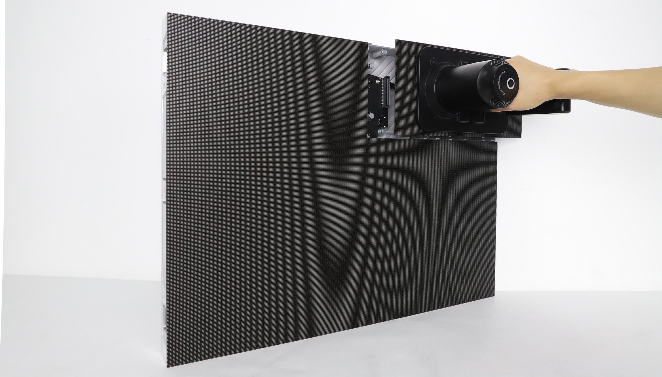 Pantalla LED interior EA640H1